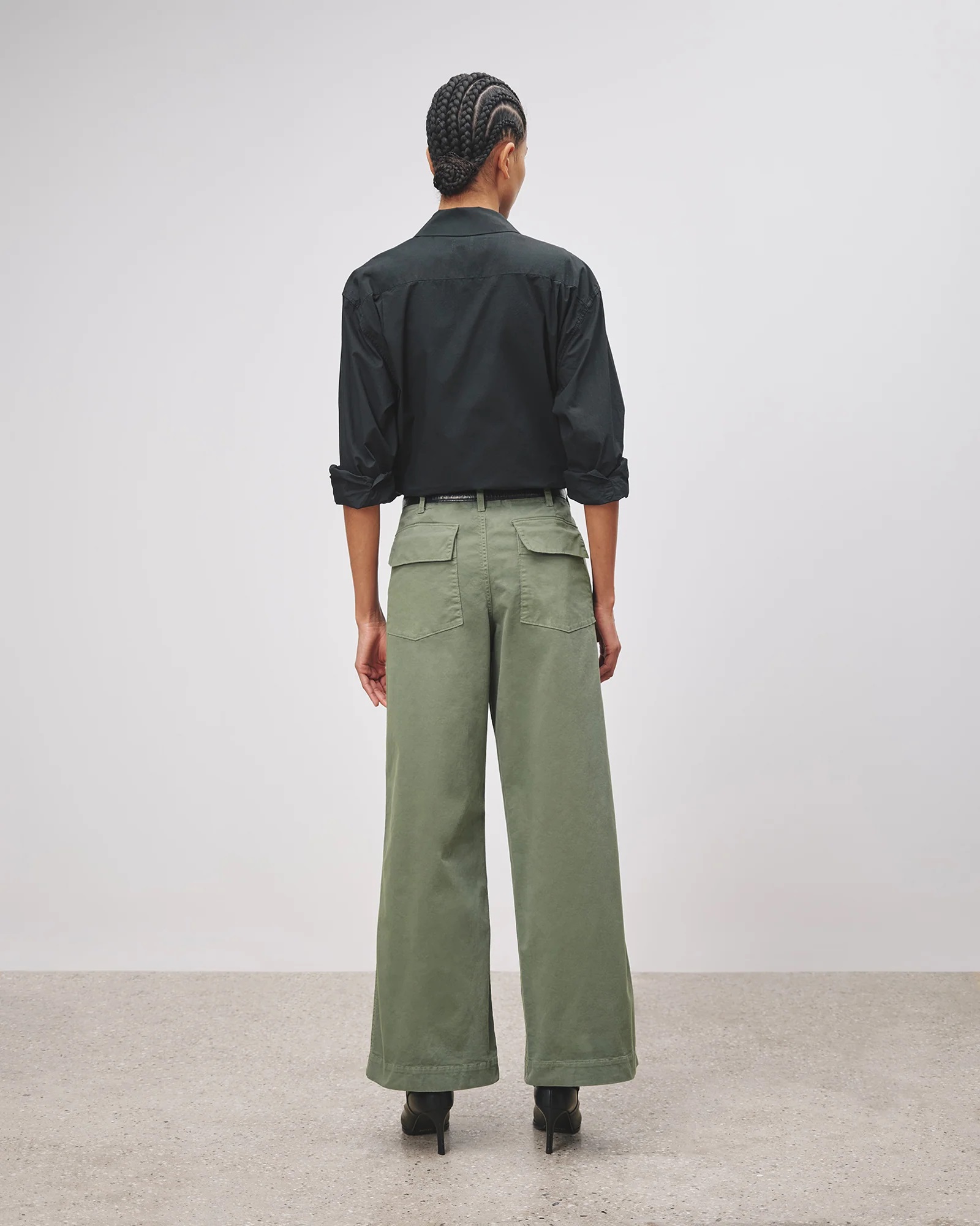 NILI LOTAN Leon Boy Pant in Camo M/4