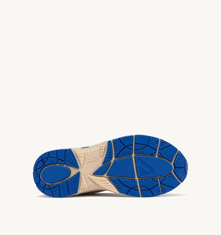 AUTRY ACTION SHOES Hyperway in Suede/Mesh/White/Peach/Pink